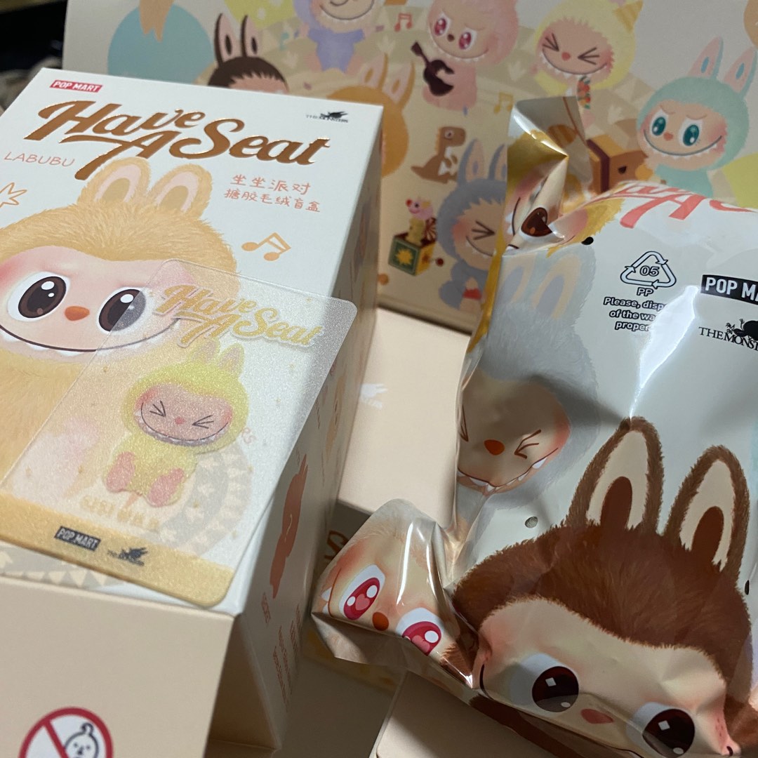 Labubu V2 Sisi Have a Seat (sealed) - WTT Soymilk, Hobbies & Toys, Toys ...