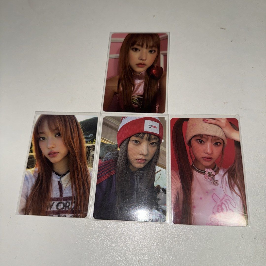 NewJeans Haerin OMG HR Ver. & NJ Ver., 興趣及遊戲, 收藏品及紀念品, 韓流 - Carousell