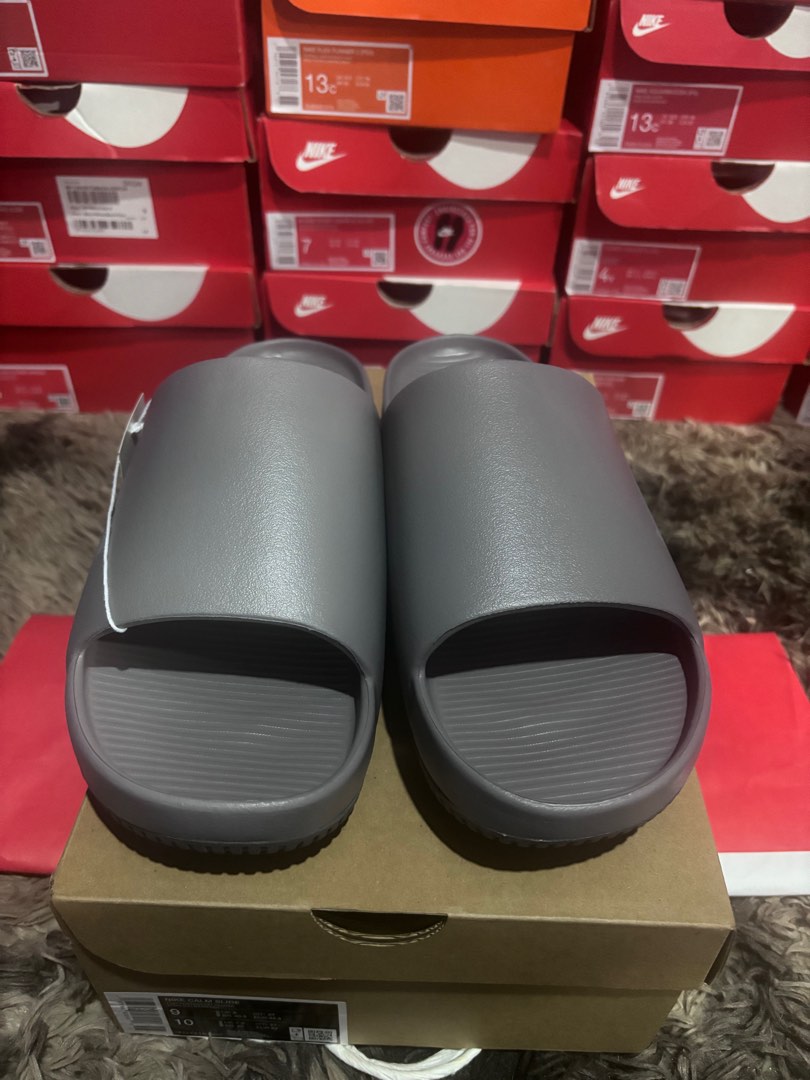 Nike Calm Slide Brandnew and Legit, Men's Fashion, Footwear, Slippers ...