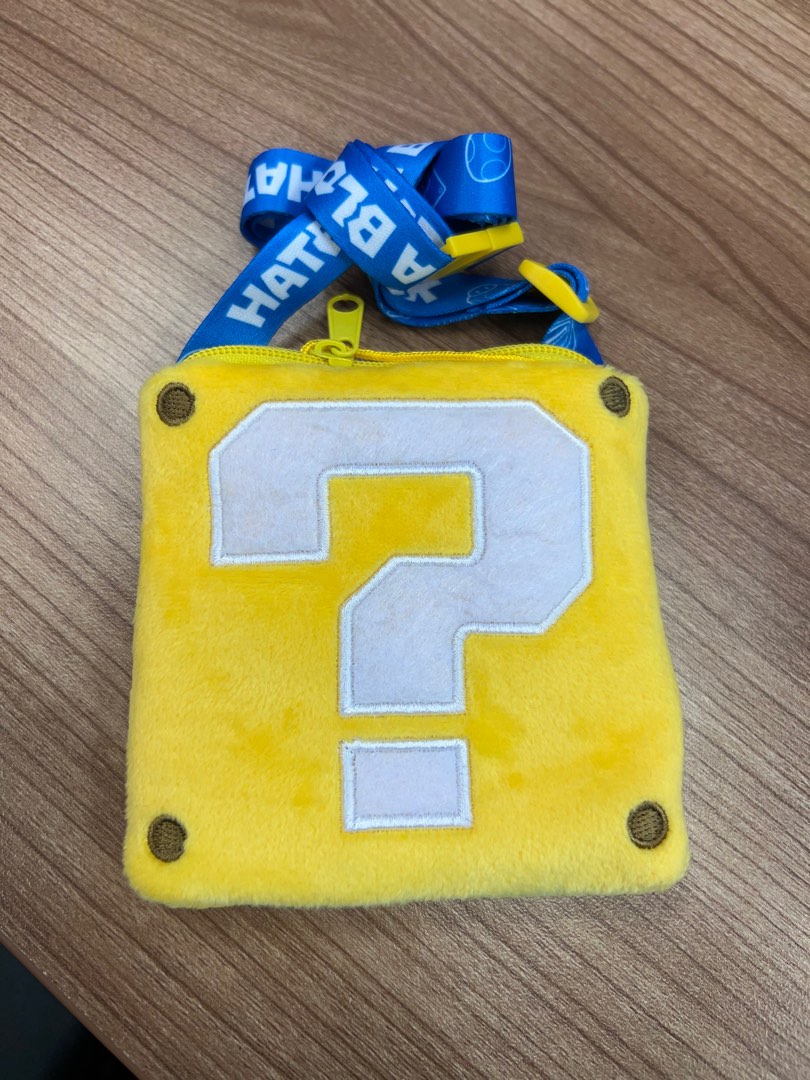 NINTENDO SUPER MARIO CARD HOLDER LANYARD QUESTION BLOCK, Women's ...