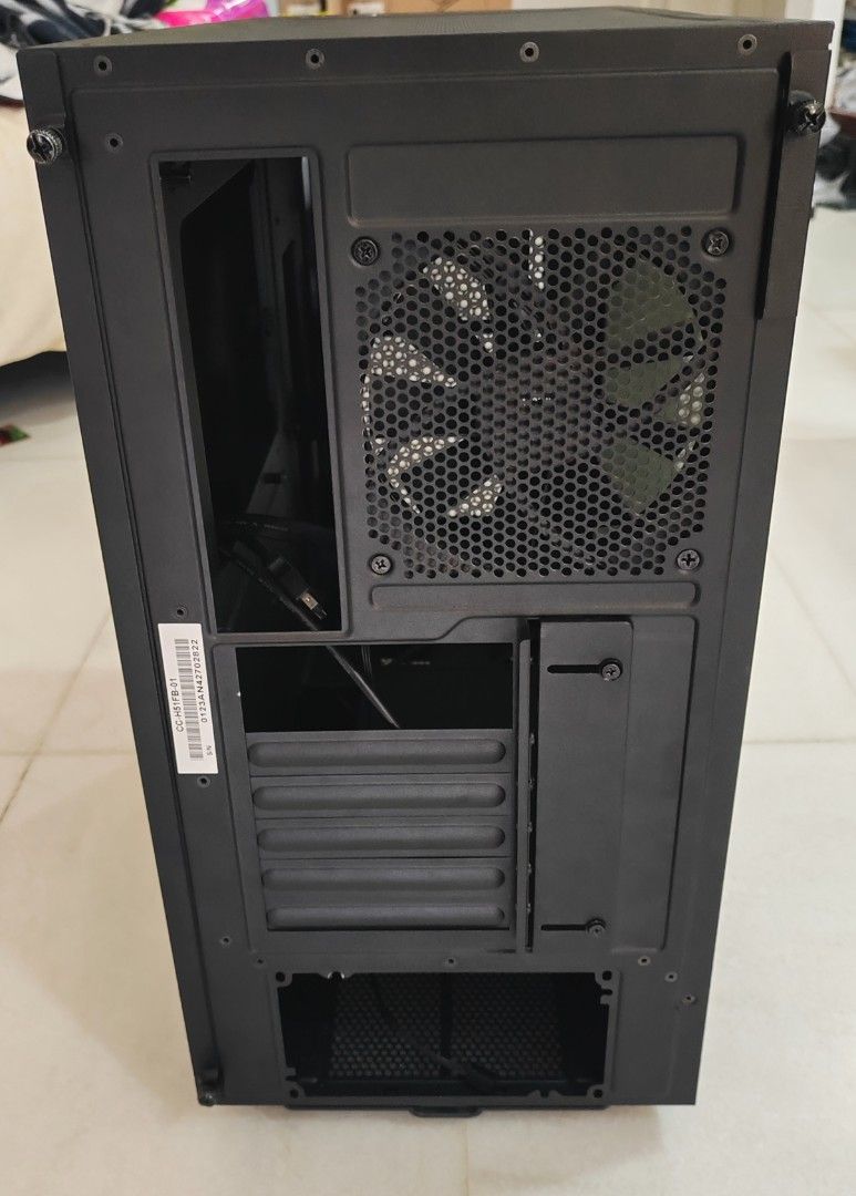 NZXT H5 FLOW ATX CASE + VERTICAL GPU KIT GEN4, Computers & Tech, Parts ...