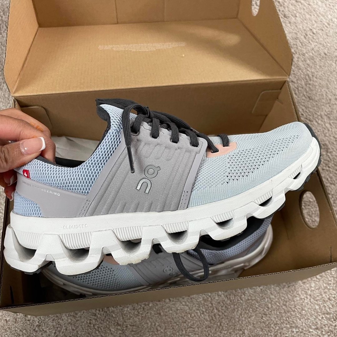 On Cloud Swift 3, Luxury, Sneakers & Footwear on Carousell