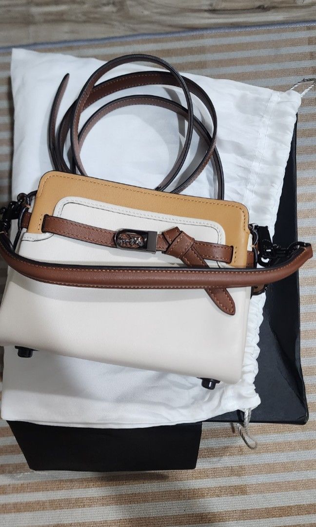 ORIGINAL COACH TATE 18, Women's Fashion, Bags & Wallets, Cross-body ...