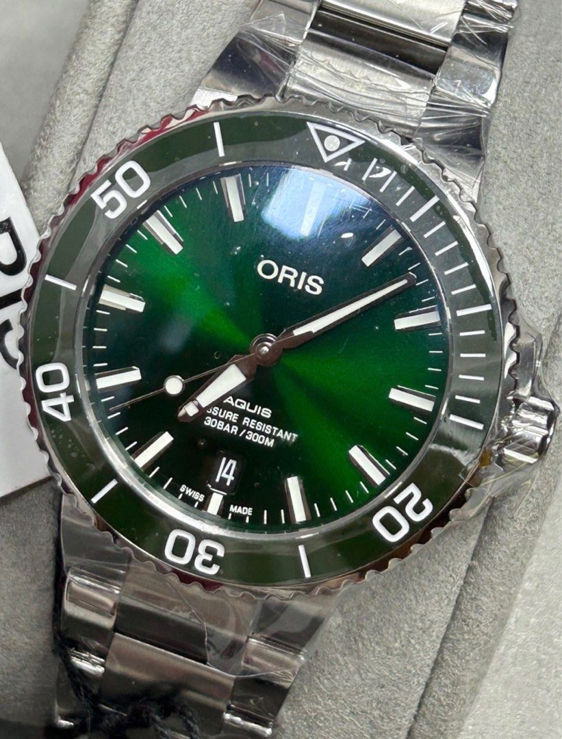 Oris Aquis Brand new complete set, Men's Fashion, Watches & Accessories ...