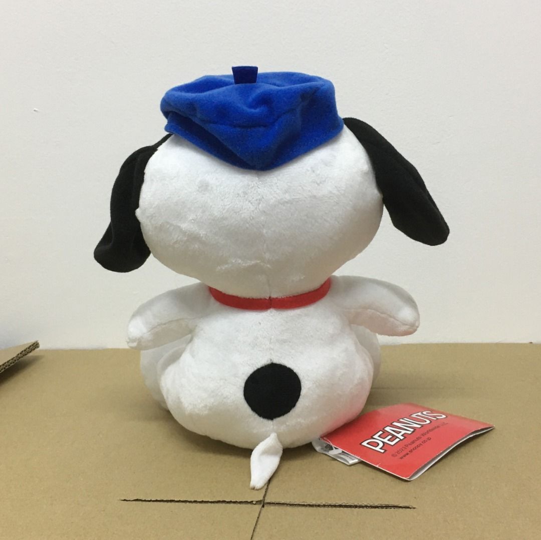 Peanuts Snoopy - Olaf M Sitting Plush Toy by SEGA Japan / 22cm, Hobbies ...