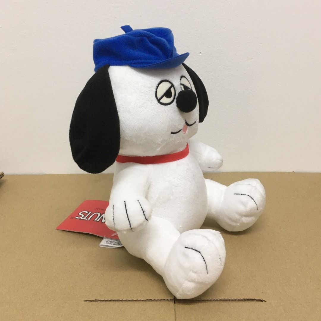 Peanuts Snoopy - Olaf M Sitting Plush Toy by SEGA Japan / 22cm, Hobbies ...
