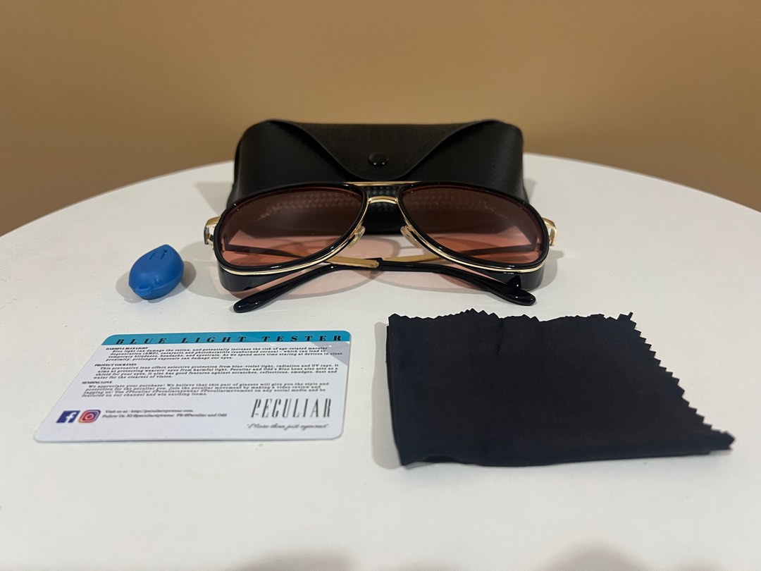 Peculiar Iron Man Tony Stark Steampunk-inspired Black, Gold, and Red ...