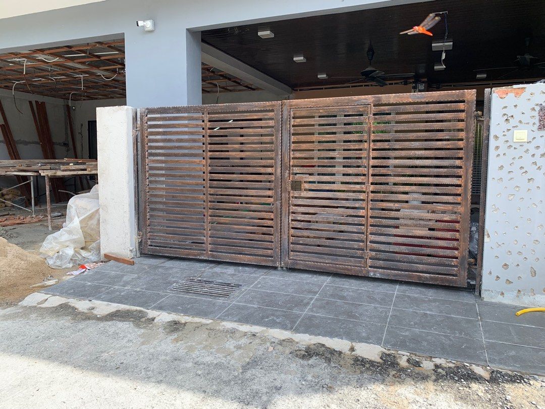 PINTU GATES ROD IRON, Furniture & Home Living, Security & Locks, Locks ...