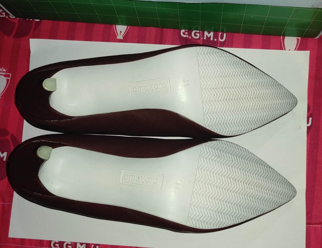 Sepatu Hak Tinggi warna Coklat merk Amazara Elaine Heels, Fesyen Wanita ...