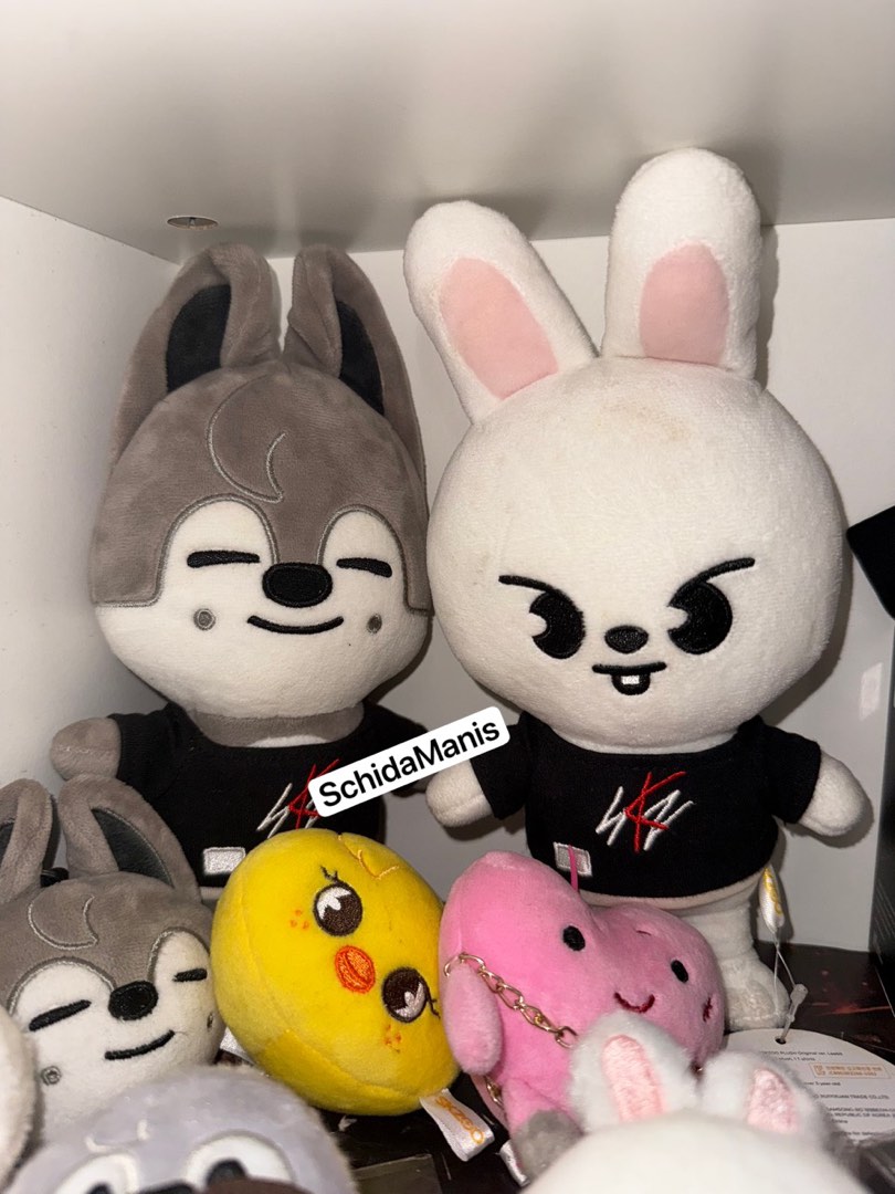 SKZOO Wolfchan Leebit 20cm Plushies, Hobbies & Toys, Collectibles ...