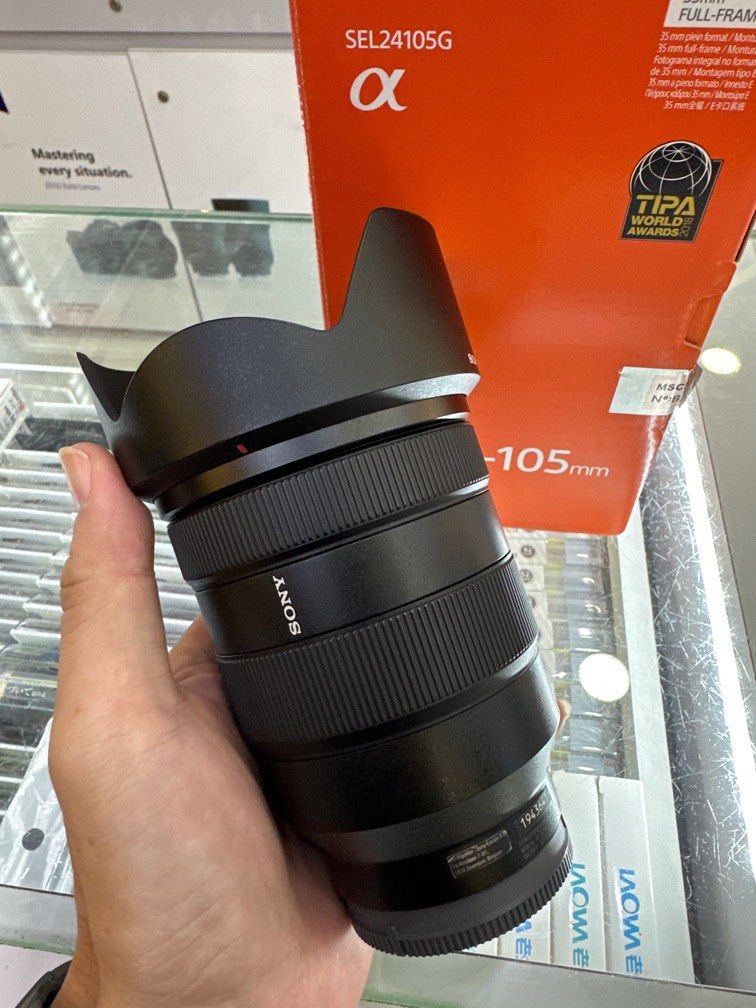 Sony 24-105mm F4 G FE OSS Lens, Photography, Lens & Kits on Carousell