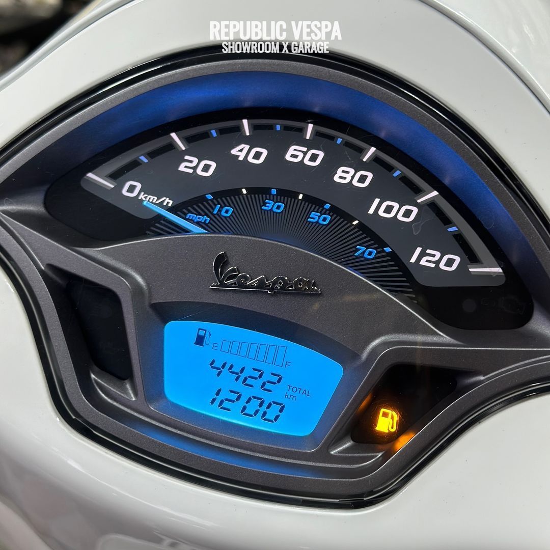 Vespa LX 125 IGET LED FACELIFT Tahun 2023, Motor di Carousell
