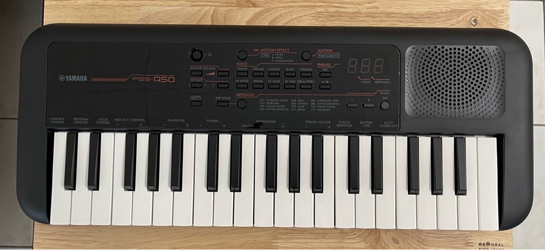 Yamaha PSS-A50 - 37 Key Mini Keyboard, Hobbies & Toys, Music & Media ...