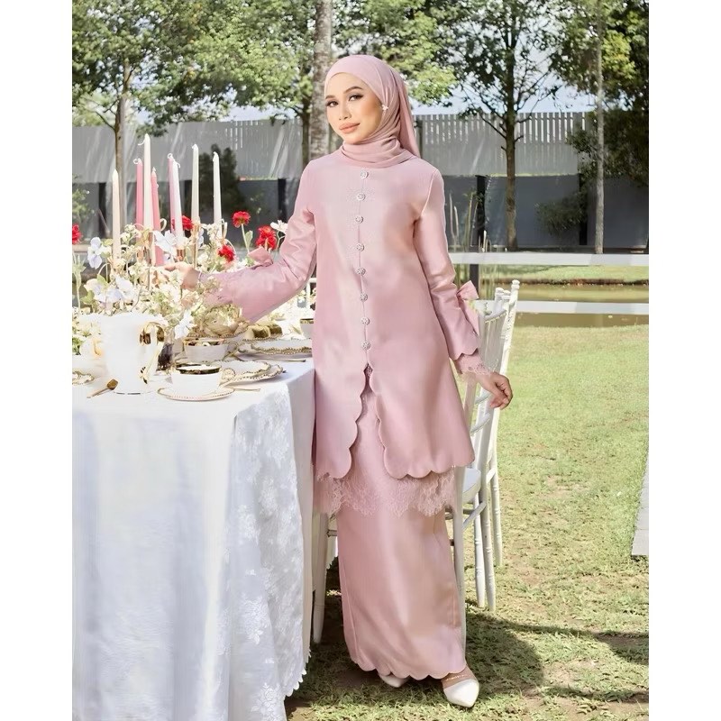 ARIYANA KURUNG HIJABISTA HUB PINK, Women's Fashion, Muslimah Fashion ...