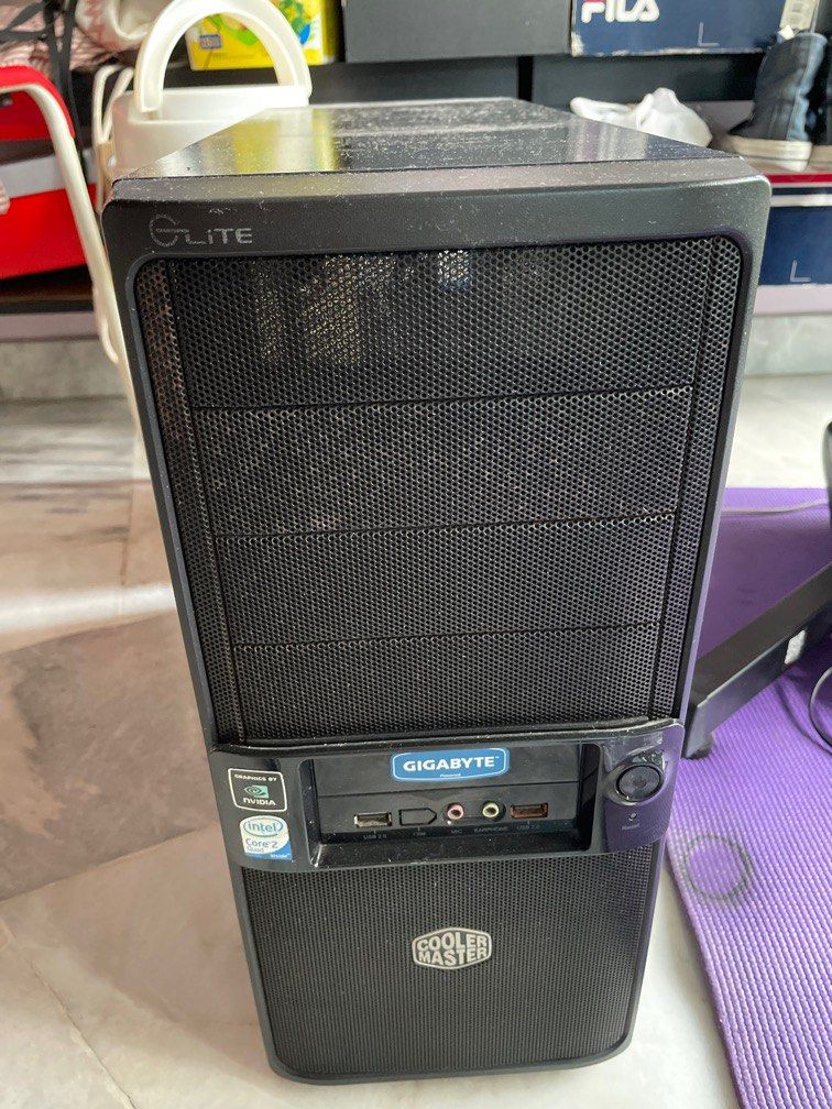 Cooler Master Computer Cade with see through side panel, Computers & Tech, Parts & Accessories ...