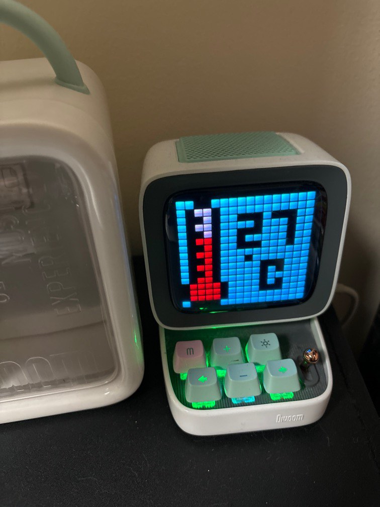 Divoom Ditto Plus bluetooth pixel speaker white, Audio, Soundbars ...