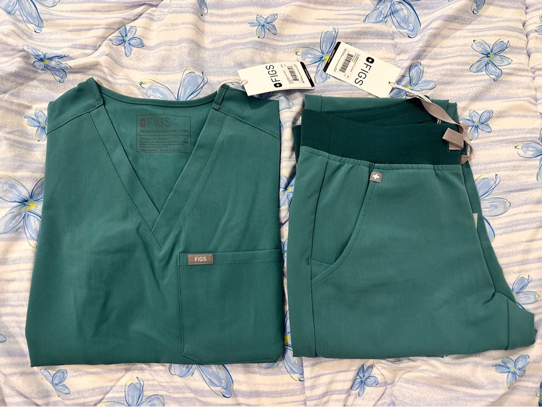 FIGS HYDROGREEN SCRUBSUIT SET, Women's Fashion, Dresses & Sets, Sets or ...