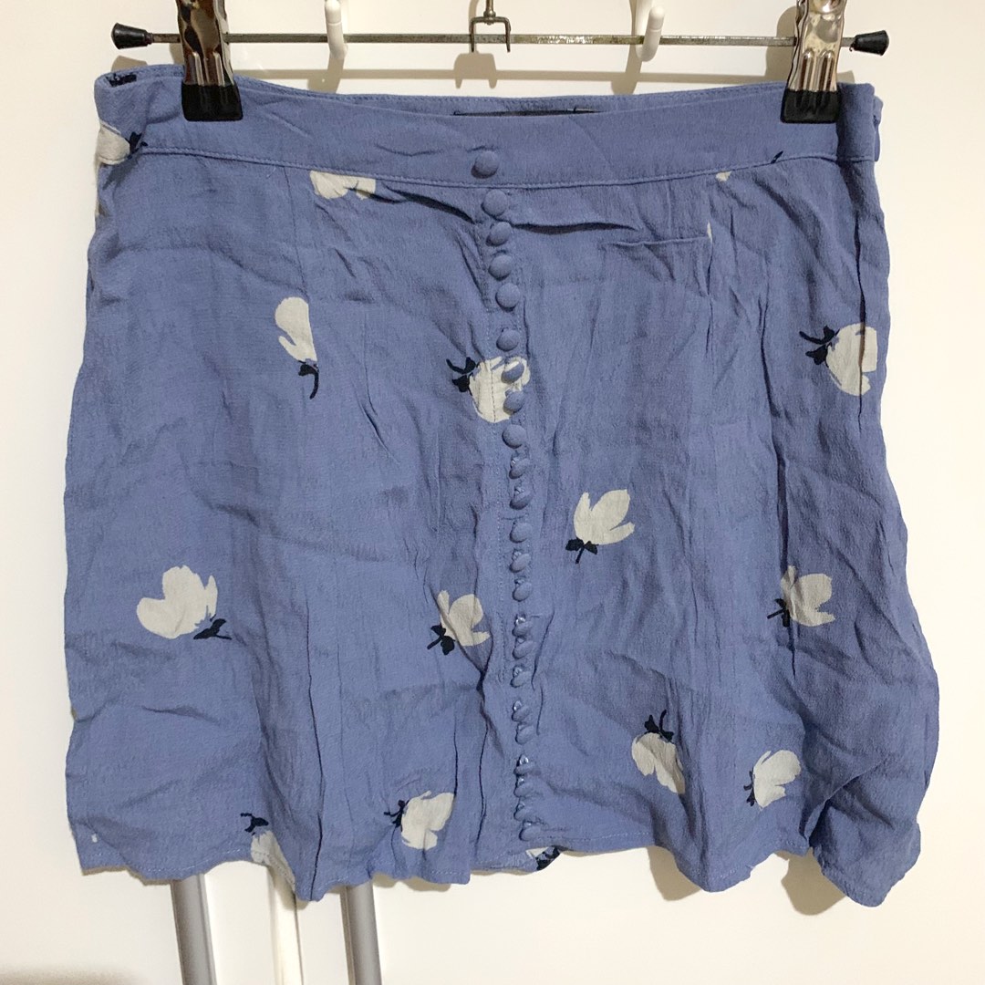 Glassons Australia Blue Flower Mini Skirt / Rok Biru, Fesyen Wanita ...