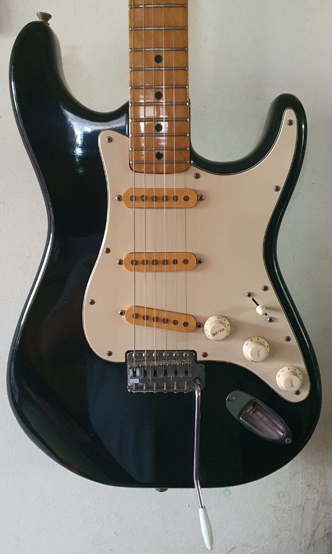 Guyatone custom bulket truss rod 70's Strat Japan guitar, Hobbies & Toys, Music & Media, Musical ...