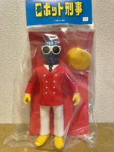 刑事k medicom sofubi sofvi 搪膠, 興趣及遊戲, 玩具 & 遊戲類 - Carousell