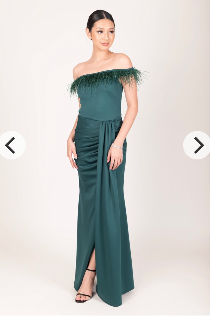 Karimadon Emerald Green ostrich feather off shoulder serpentine gown size small, Women's Fashion ...