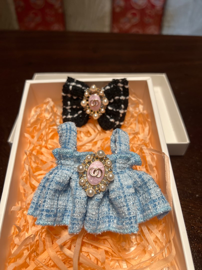 Labubu dress chanel tweed pink brooch set, Toys & Collectibles, Mainan ...