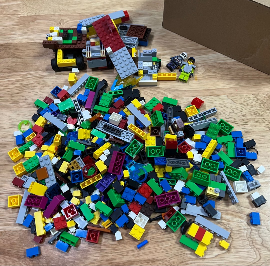 Loose Mixed Bricks, Hobbies & Toys, Toys & Games on Carousell