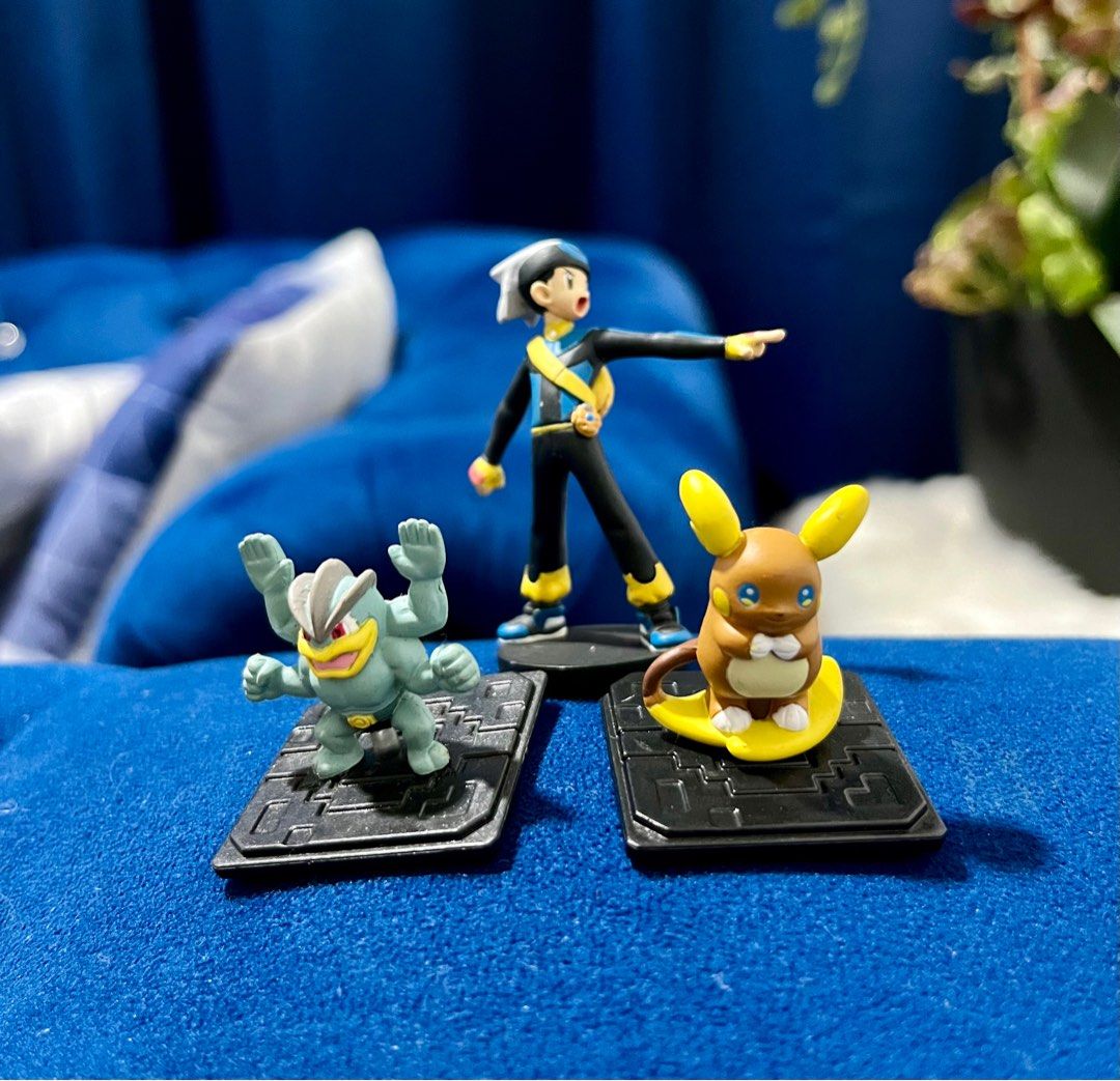 Machamp - Raichu alolan (SET) Takara Tomy Get series, Hobbies & Toys ...