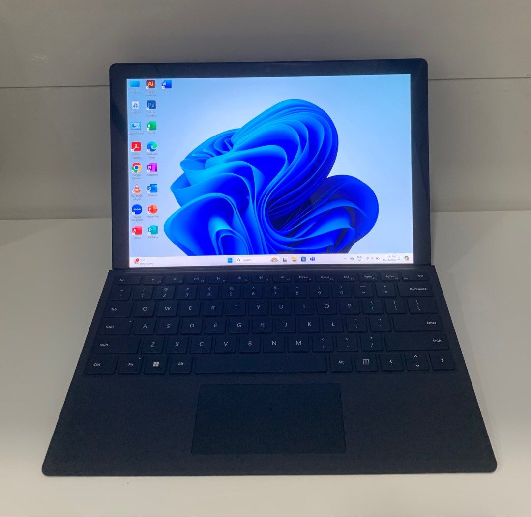 Microsoft Surface Pro 6 / Intel i5 -8th Gen / 8GB - 256GB, Computers ...