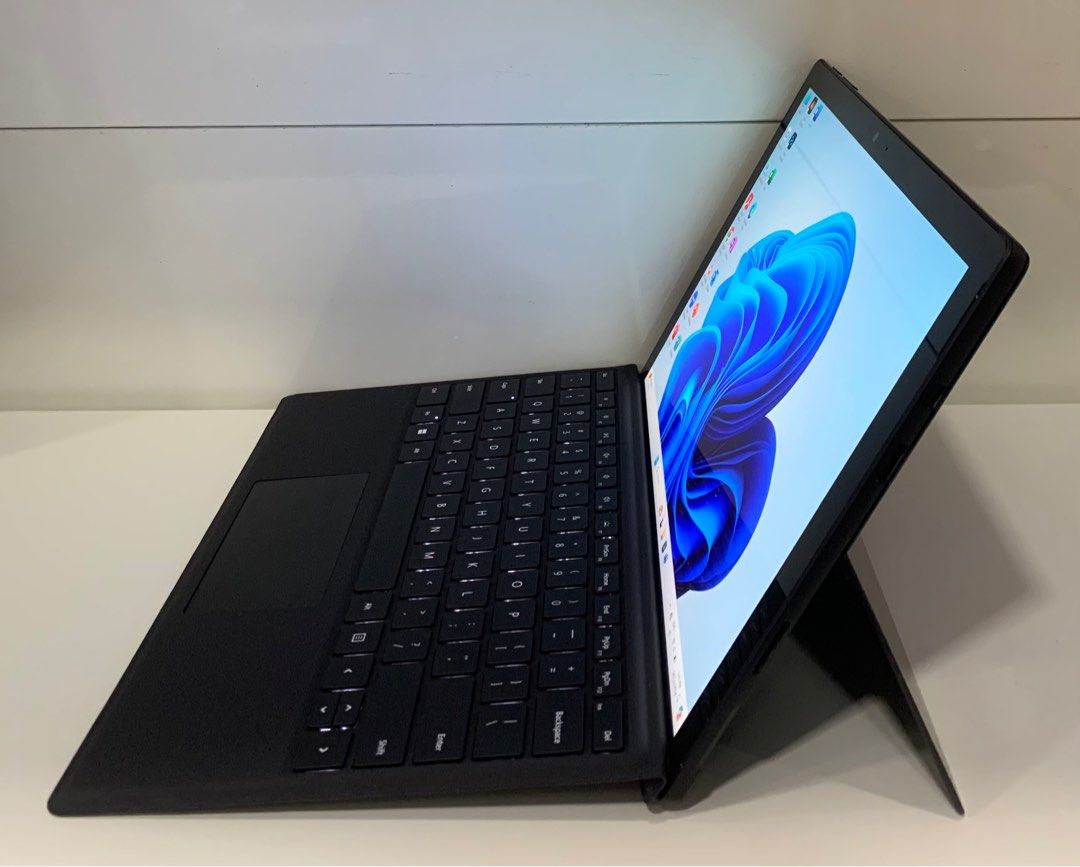 Microsoft Surface Pro 6 / Intel i5 -8th Gen / 8GB - 256GB, Computers ...