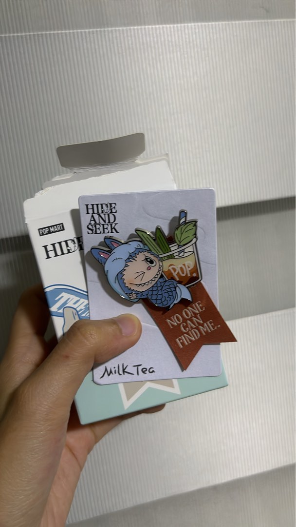 POPMART MERLION LABUBU BADGE PIN SINGAPORE EXCLUSIVE MILK TEA ...