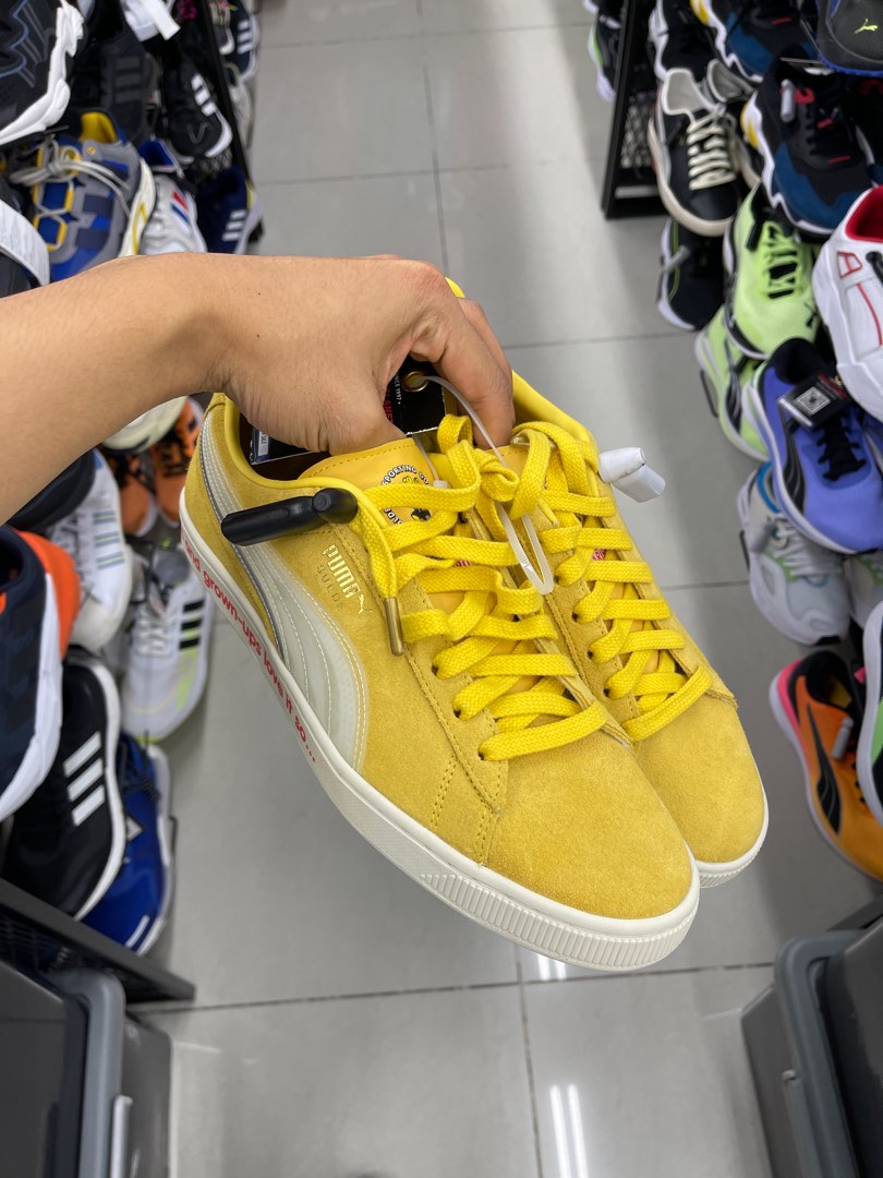 Puma suede mustard, Men's Fashion, Footwear, Sneakers on Carousell