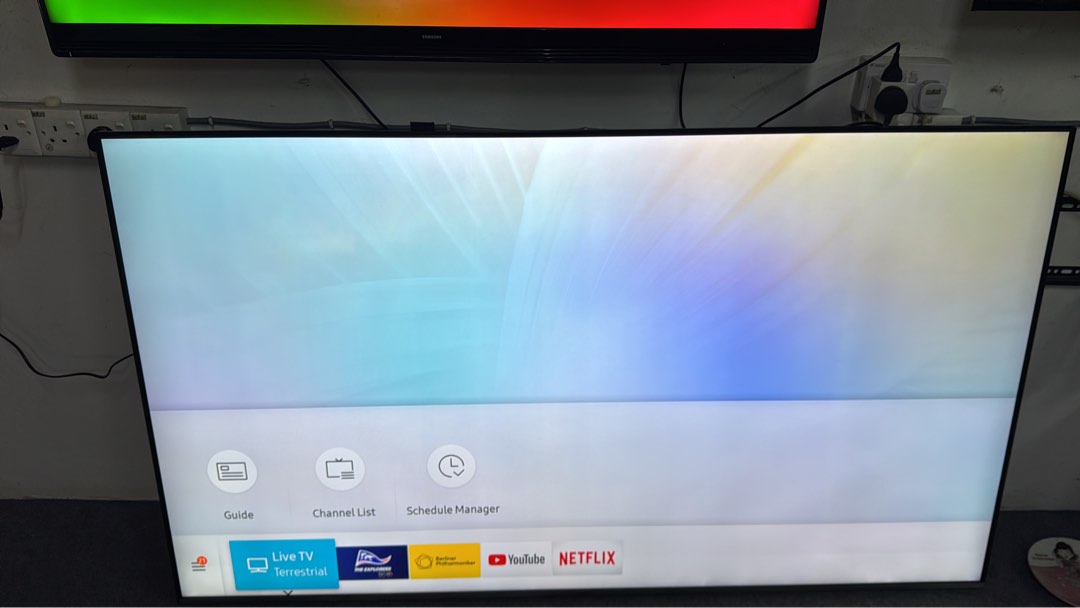 Samsung 70 inch Smart 8k UHD lED tv, TV & Home Appliances, TV ...