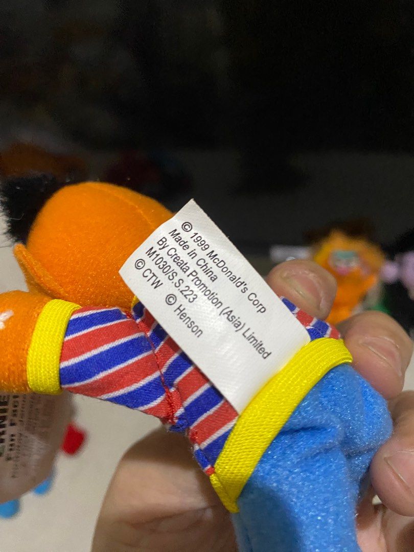 (D11) Sesame Street 6-Pc Mcdonalds Happy Meal Toys, Hobbies & Toys ...