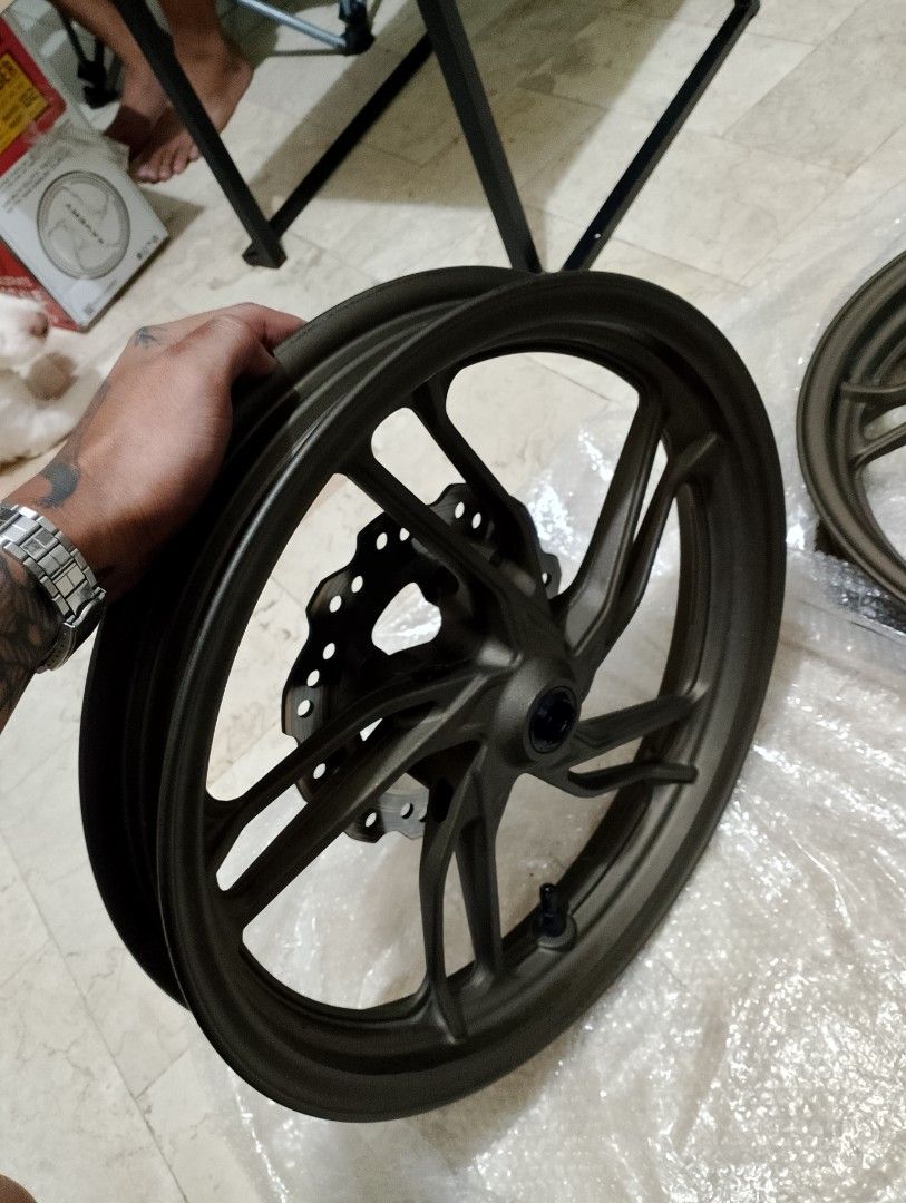 Stock Mags Click V3 Special Edition, Motorbikes, Motorbike Parts ...