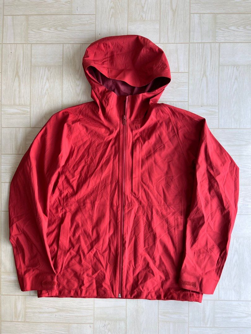 Uniqlo Block Tech Red Water Proof Jacket Wind Breaker, Men's Fashion ...