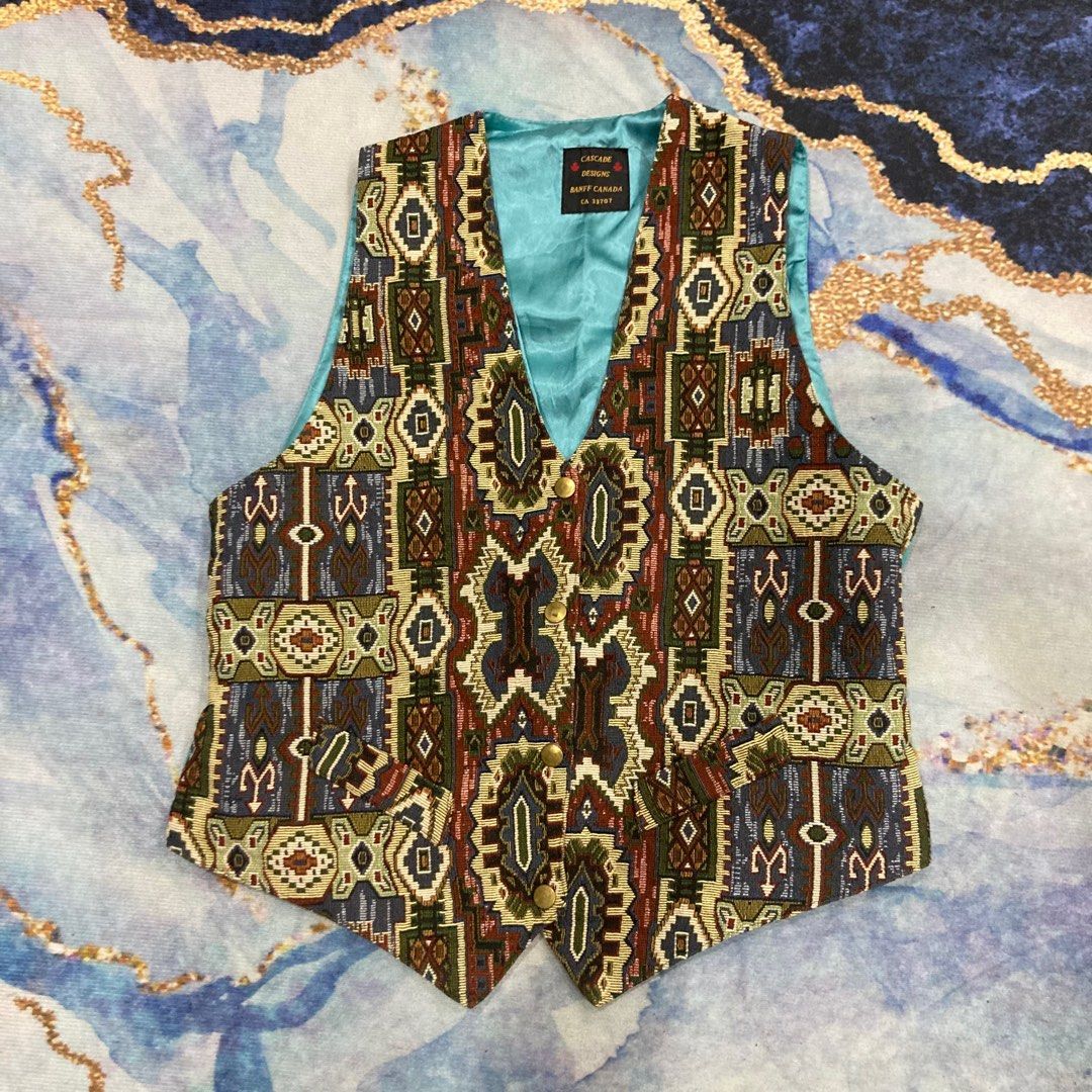 BANFF CANADA NATIVE NAVAJO, Men's Fashion, Tops & Sets, Vests on Carousell
