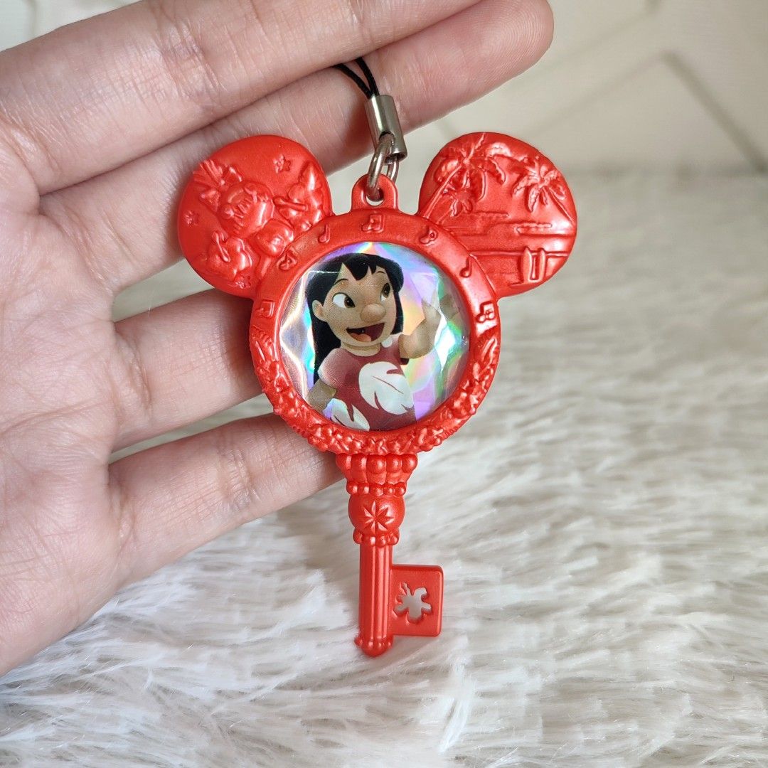 Combo Disney Keychain Key (Lilo & Stitch, Mickey Mouse, Aladdin, Winnie ...