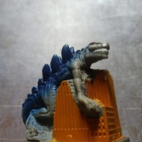 Figure Mini Diorama Godzilla Climbing City, Toys & Collectibles, Mainan ...