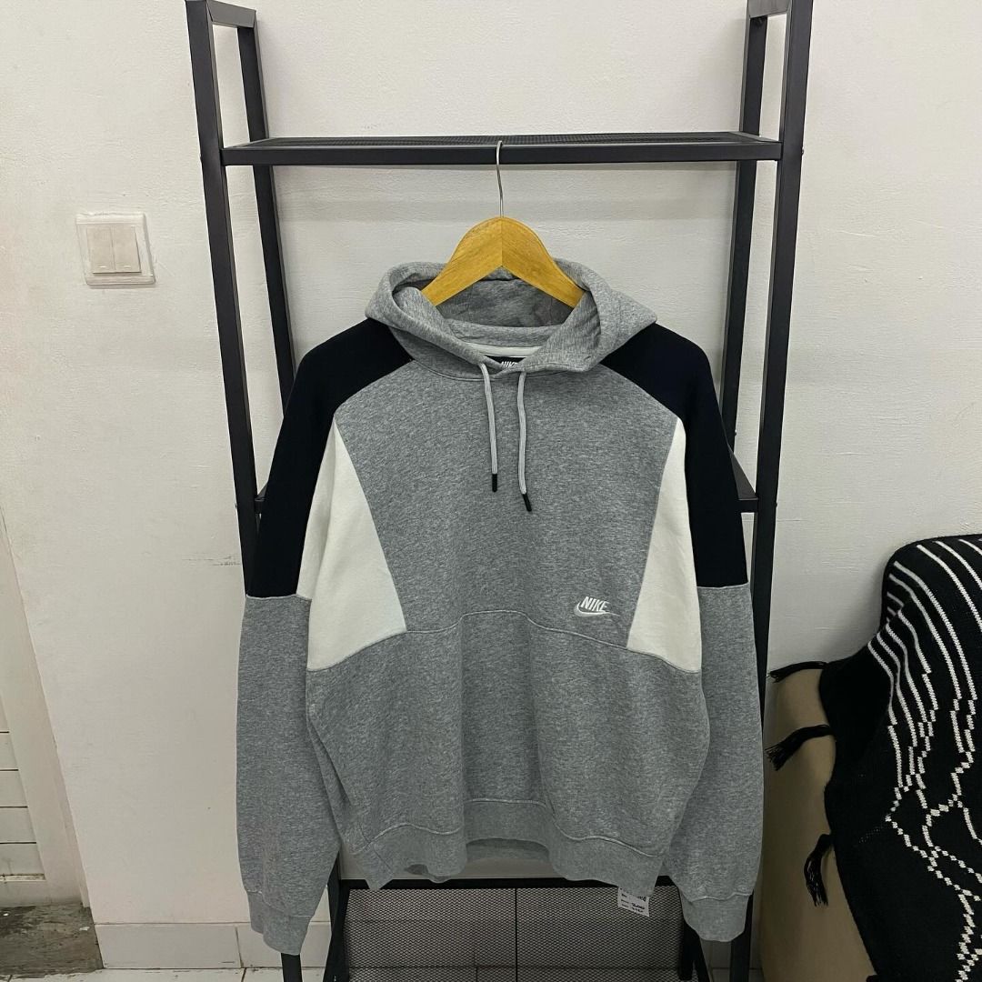 nike authentic jumper