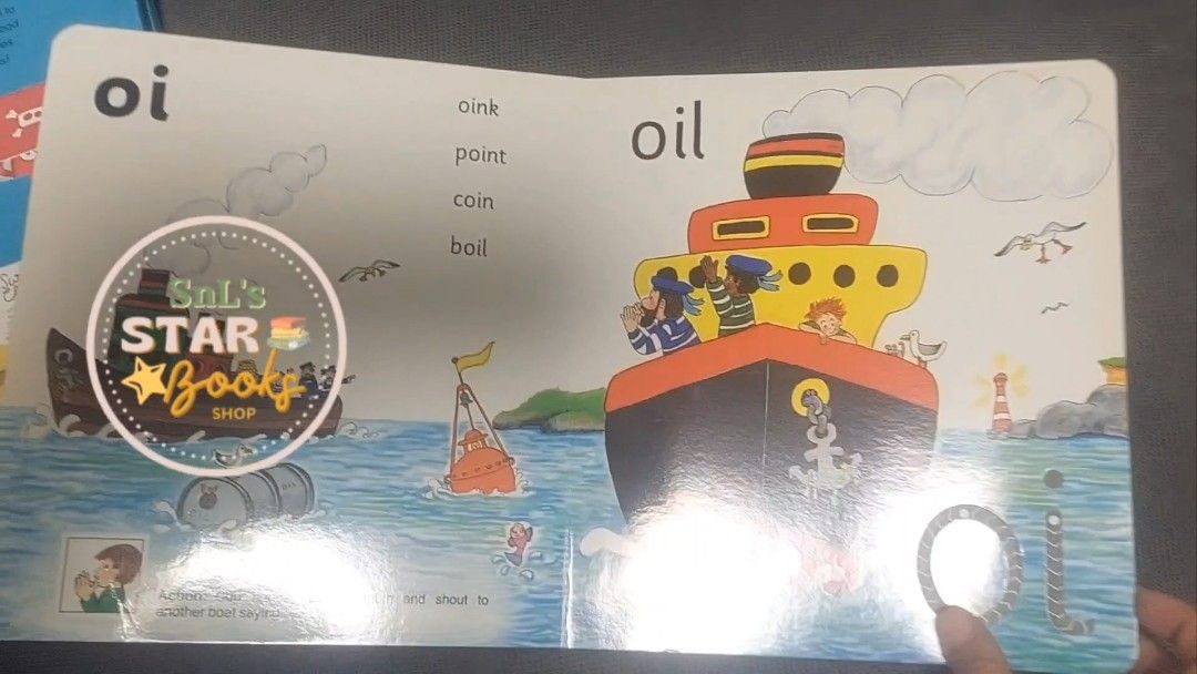 Jolly Finger Phonics 7 boardbook, Hobbies & Toys, Books & Magazines ...