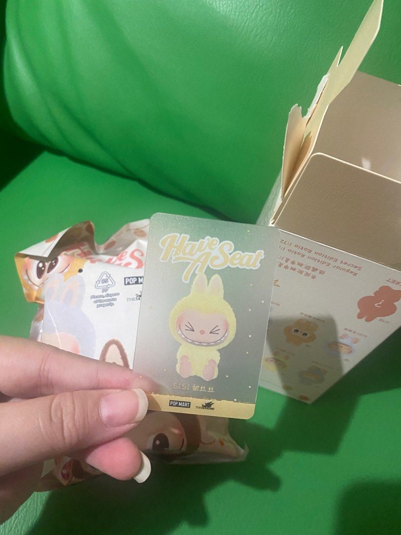 Labubu V2 - Sisi, Toys & Collectibles, Mainan di Carousell