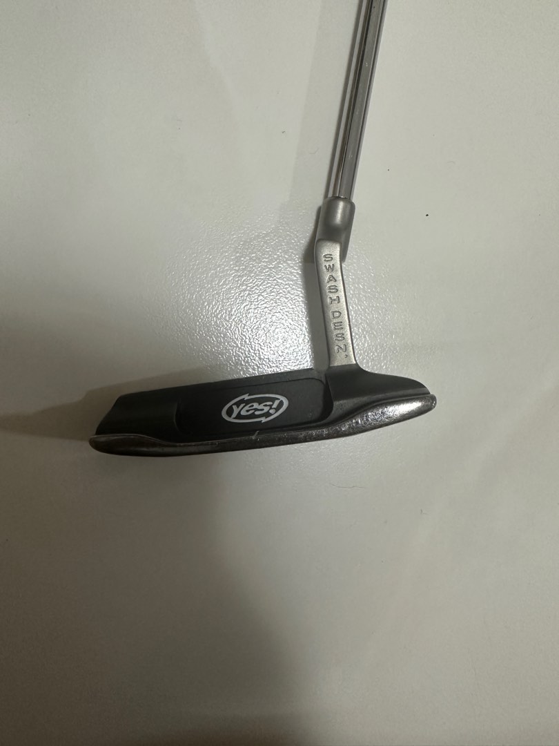 Left hand putter, Sports Equipment, Sports & Games, Golf on Carousell