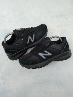 New Balance 1960 full black, Fesyen Pria, Sepatu , Sneakers di Carousell