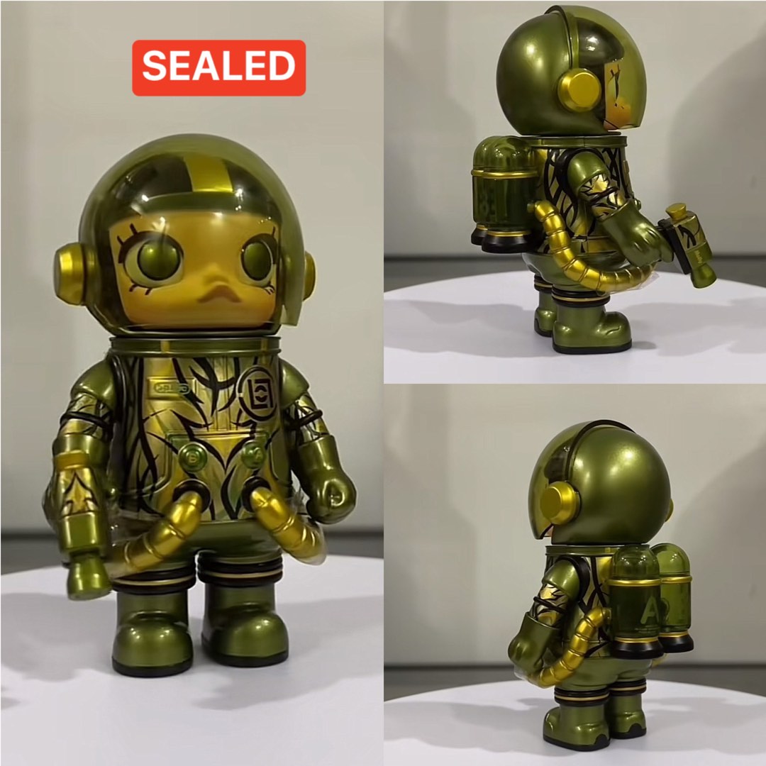 Pop Mart Mega Space Molly 100% CLOT - Olive Alienegra LIMITED EDITION ...