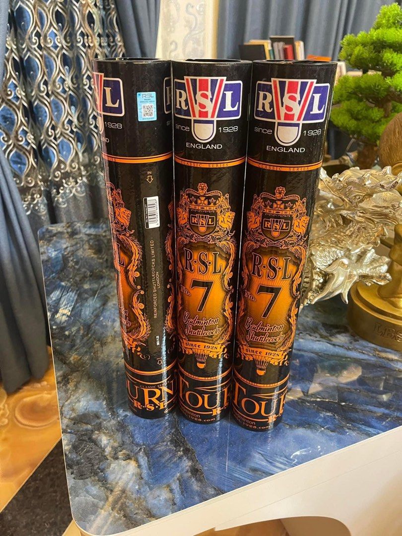 Rsl No.7 Shuttlecock ORIGINAL, Hobbies & Toys, Toys & Games on Carousell