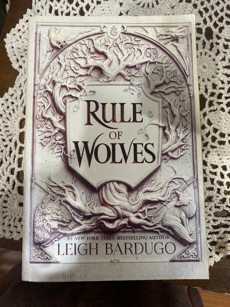 Rule of Wolves by Leigh Bardugo, Hobbies & Toys, Books & Magazines ...