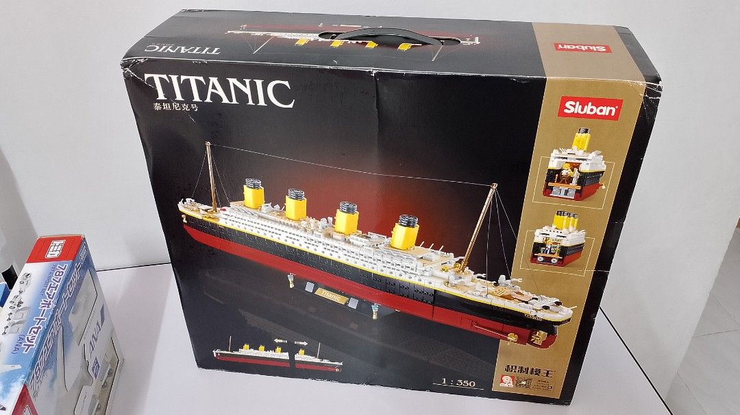 Sluban Bricks 1:350 Titanic 2410 Piece (BIG Model), Hobbies & Toys ...