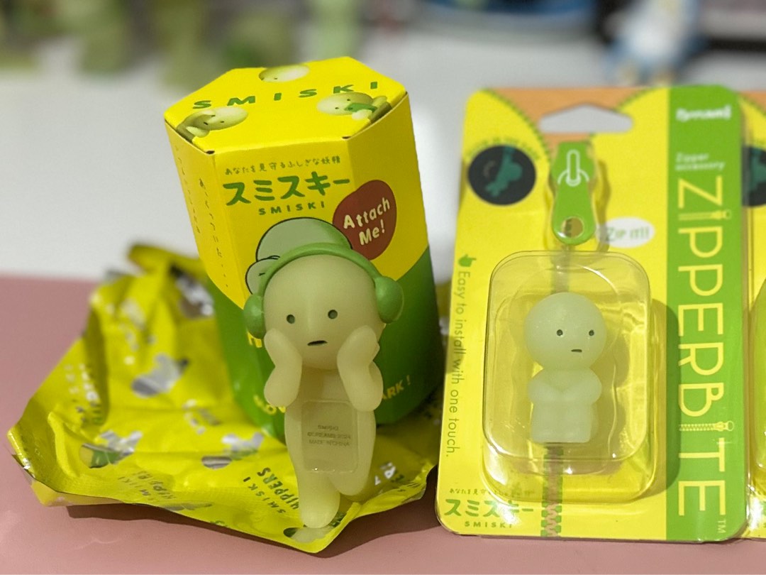 Smiski Secret Hipper & Zipperbite Set, Hobbies & Toys, Toys & Games on ...