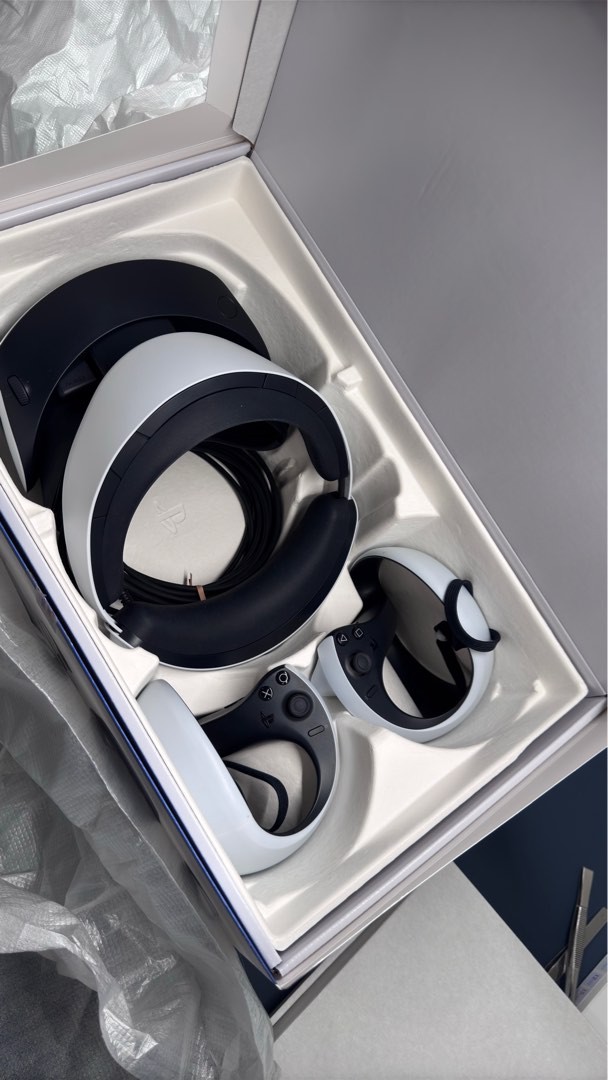 Sony PSVR2 Full Set with Box Malaysia Unit, TV & Home Appliances, TV ...